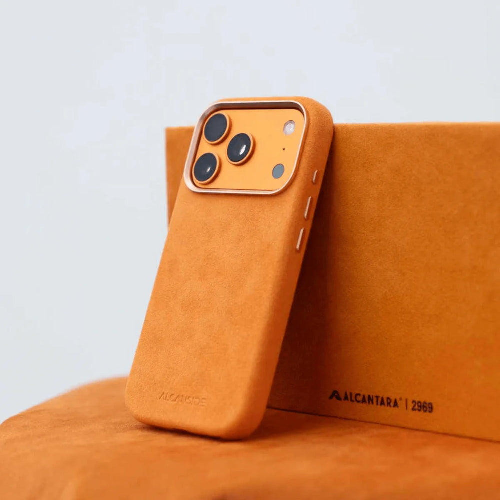 iPhone 17 Pro - Alcantara Case - Orange - Alcanside